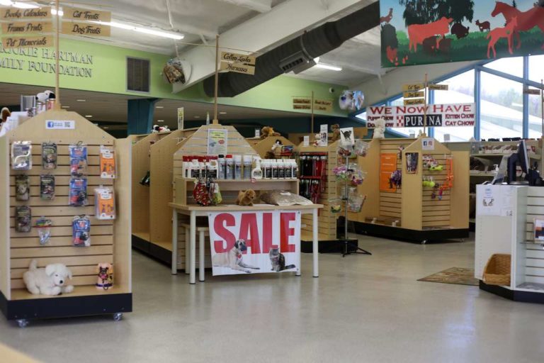 Have a Hart Pet Store – Animal Welfare League of Trumbull County, Inc.